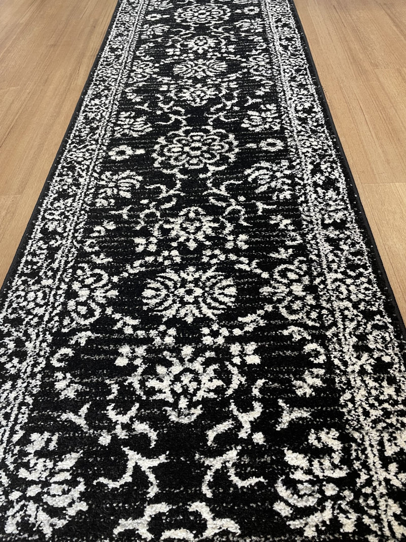 Home / Products / Seville Traditional Hallway Runner 80CM Wide