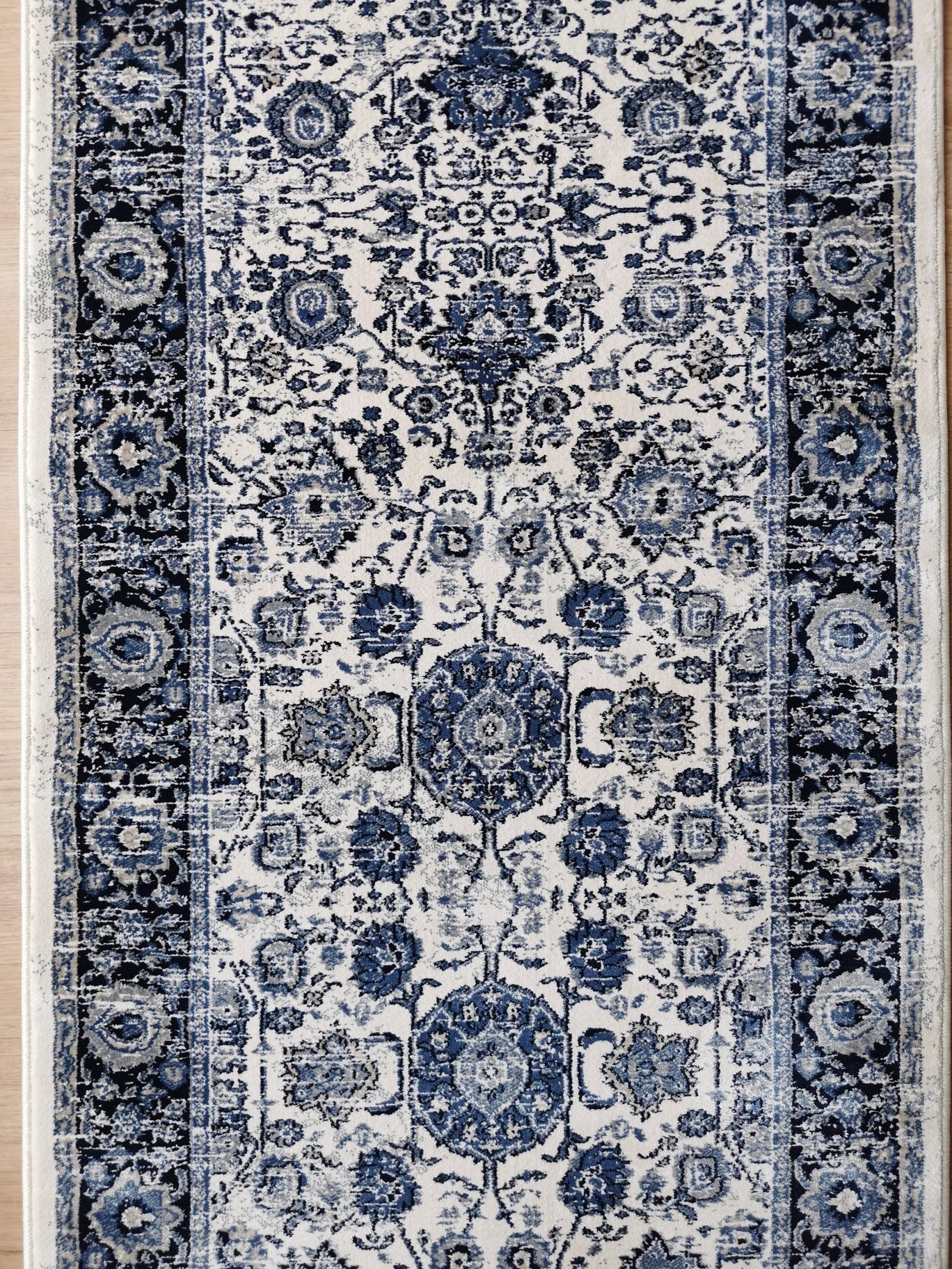 Home / Products / Traditional Hall Runner Verona Cream 9641 80CM Wide